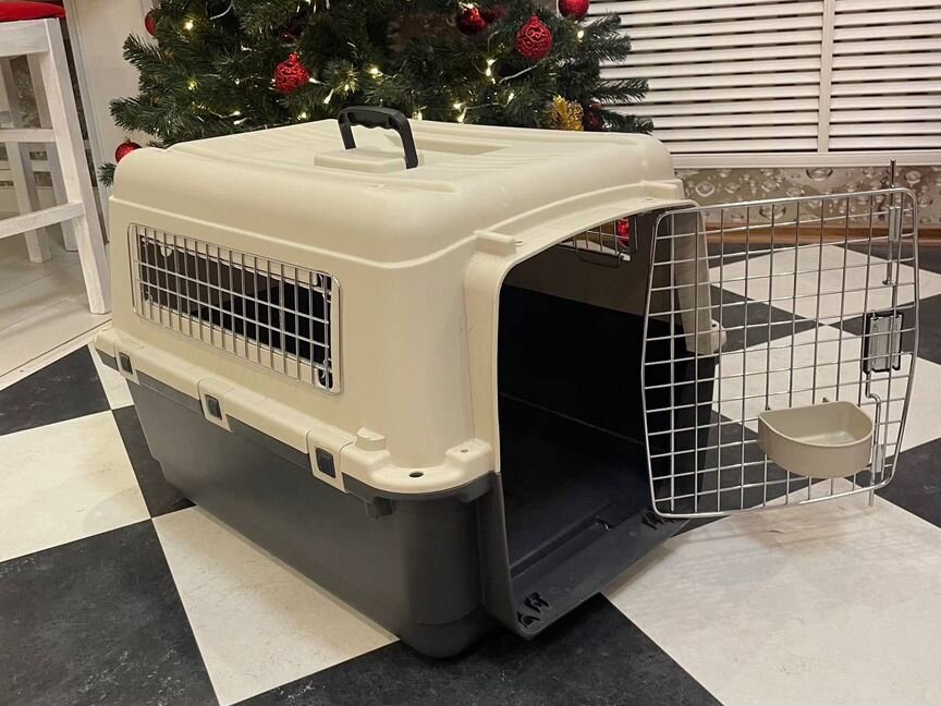 Переноска для средних собак