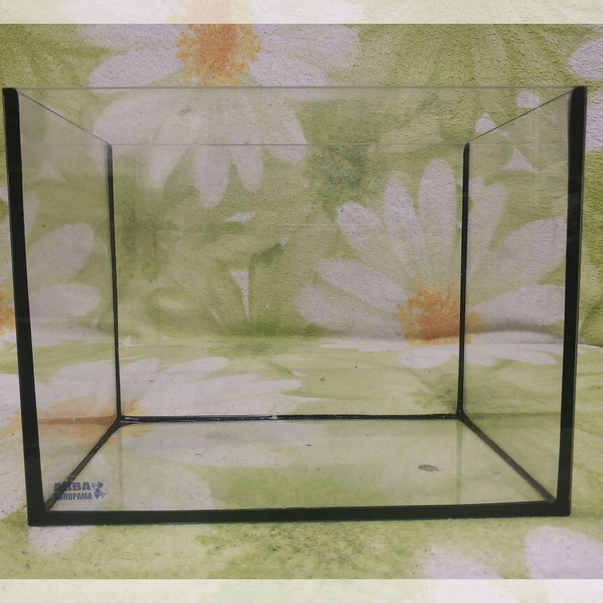 Аквариумы обменяю на рыбок