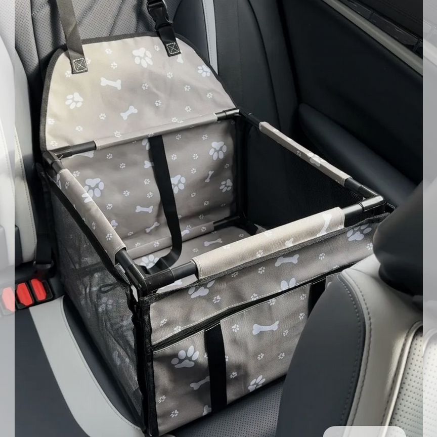 Автокресло для собак в машину