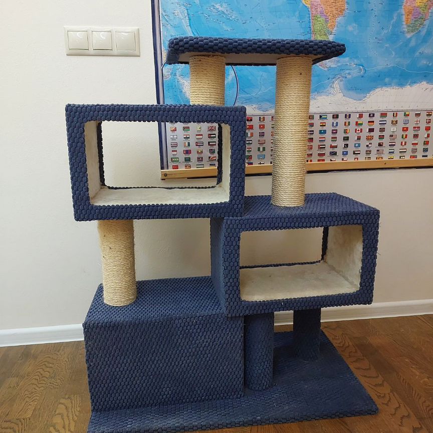 Когтеточка домик для кошки бу