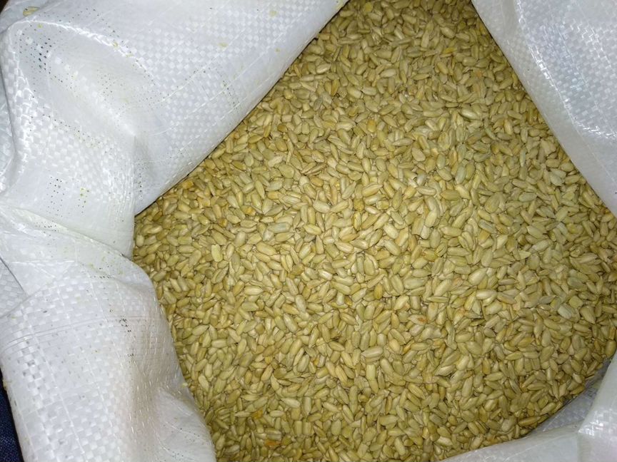 Комбикорм для куриц продаю на кг. Цена за кг 70 р