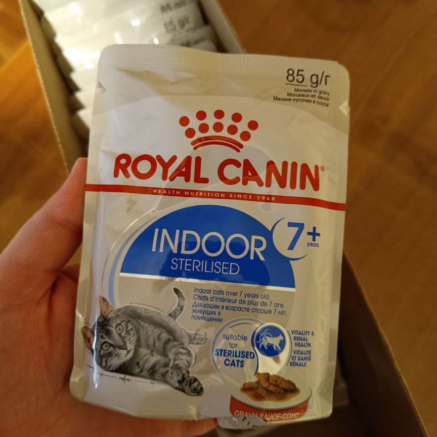 Корм для кошек royal canin indoor sterilised 7 