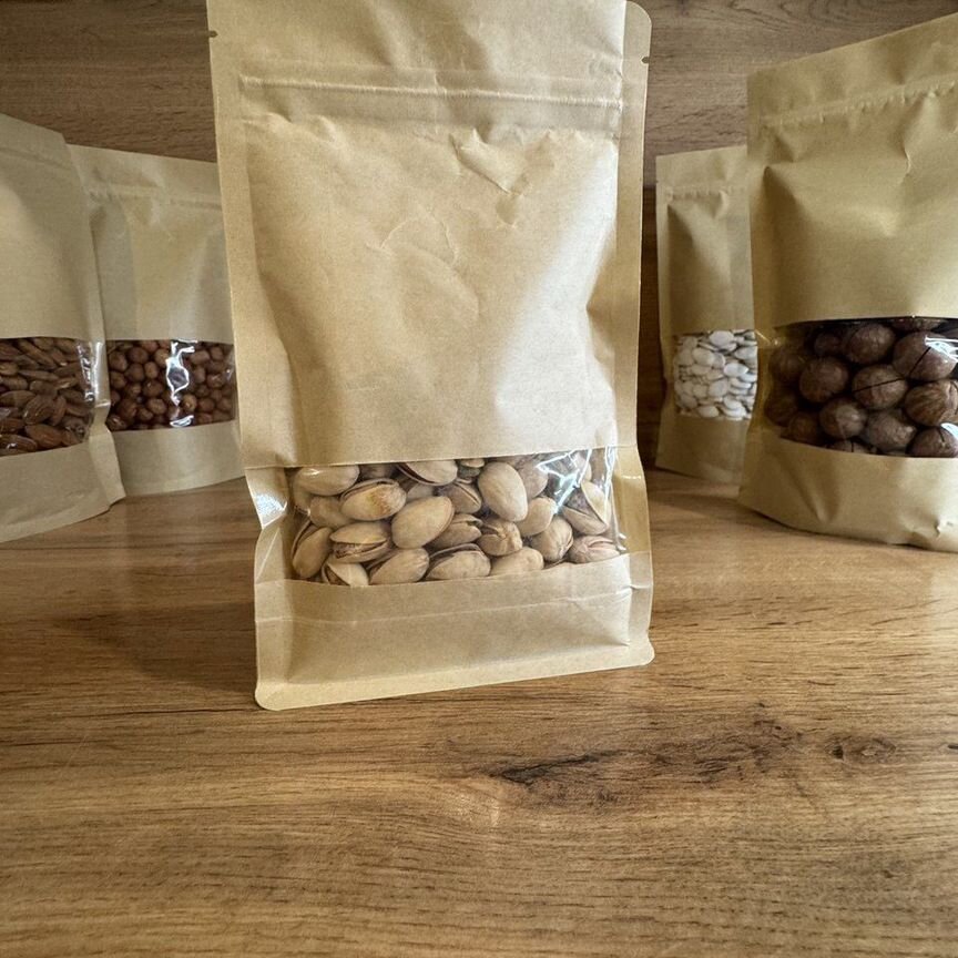 Фисташки жареные соленые США 200 гр