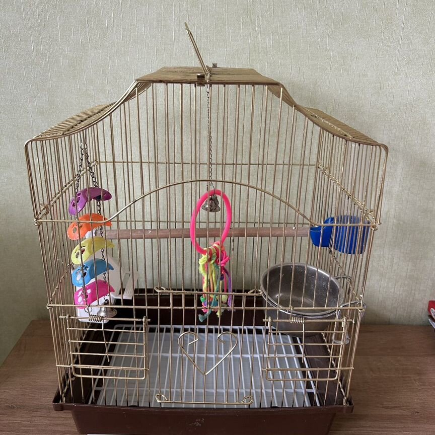 Продаю клетку для попугая