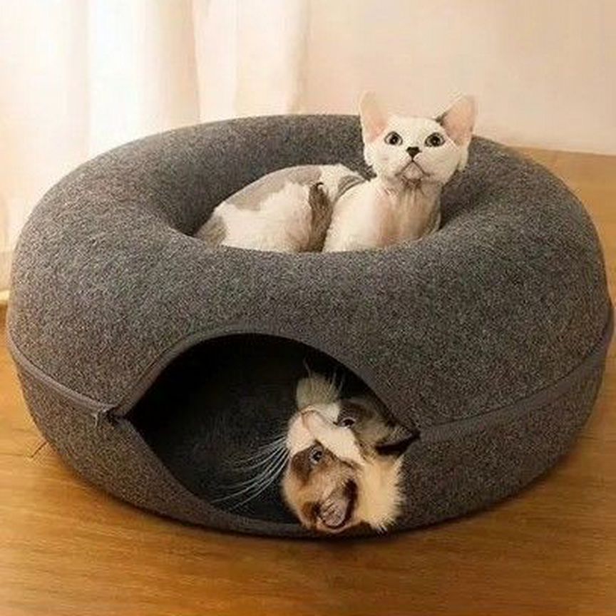 Лежанка пончик для кошек и собак новая