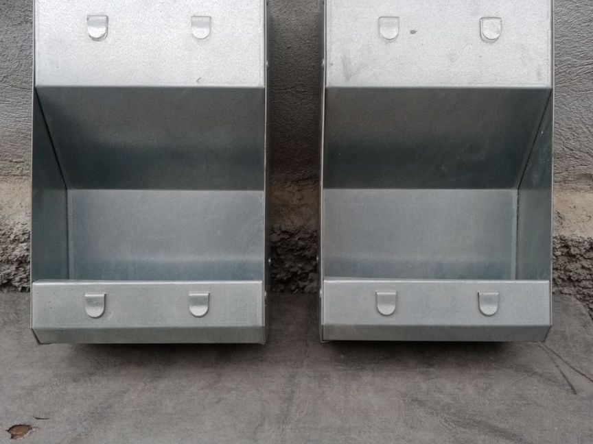 Кормушки для кроликов