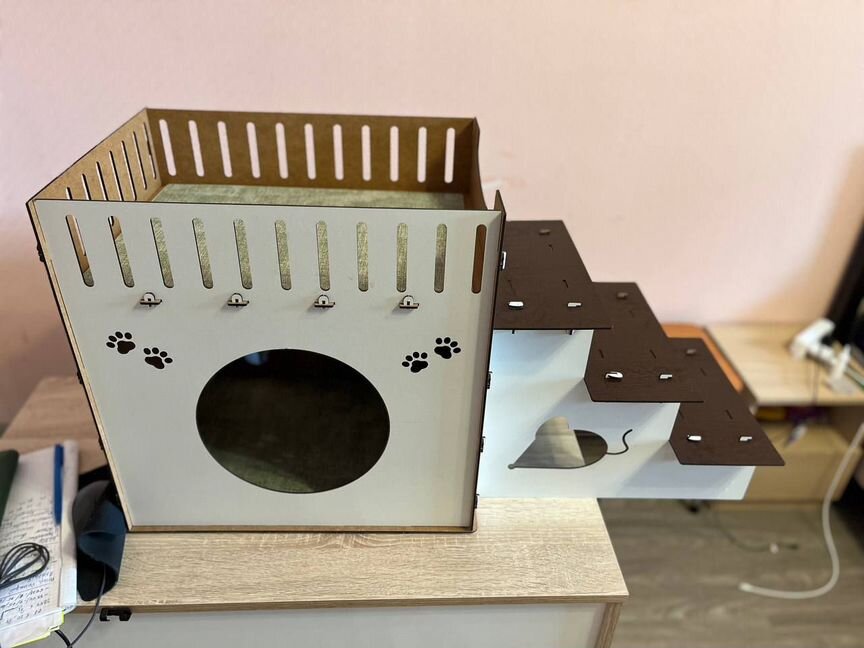 Домик (убежище) для кошечки или котика