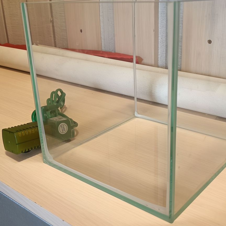 Аквариум с насосом