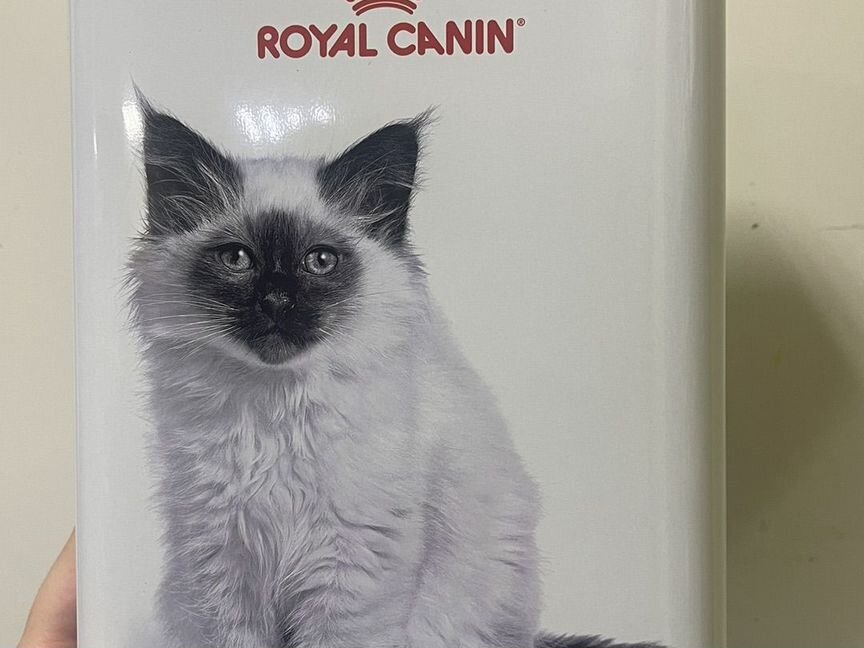Контейнер для корма Royal Canin