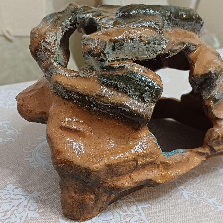 Грот в аквариум