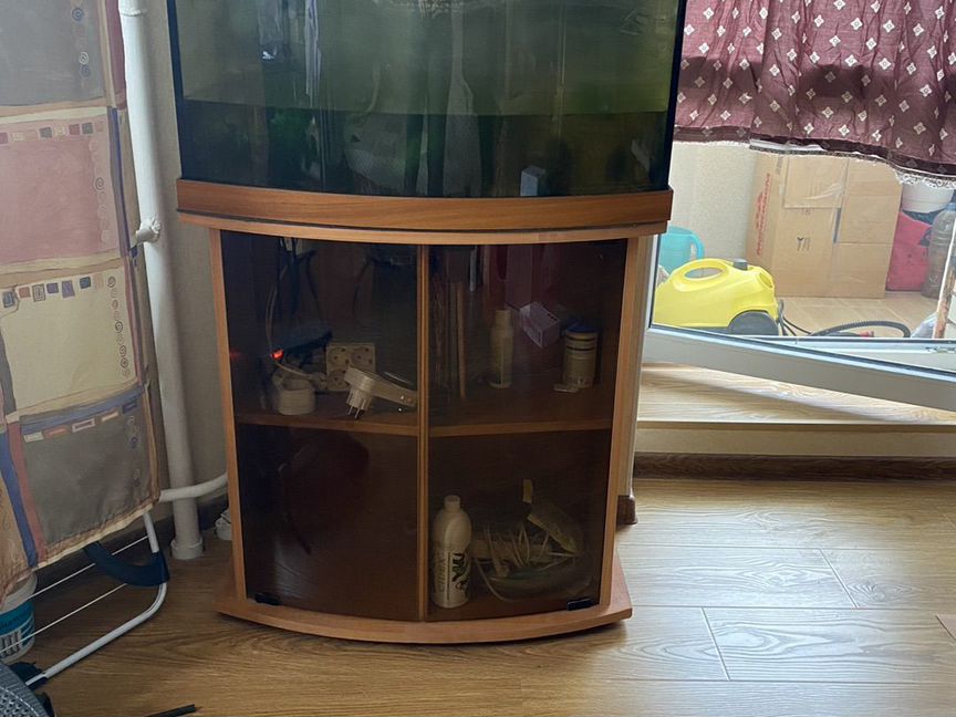 Аквариум с тумбой 90 л