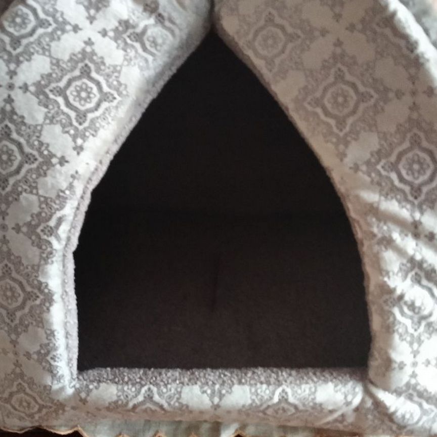 Кошачий домик