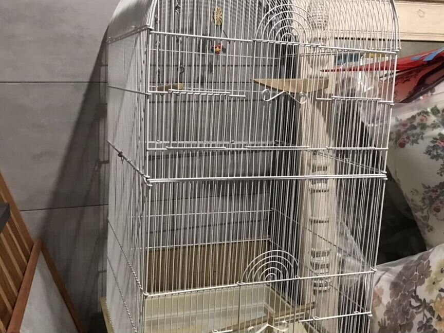 Большая клетка для птиц (попугая)