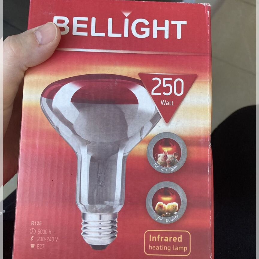 Инфракрасная лампа для курятника