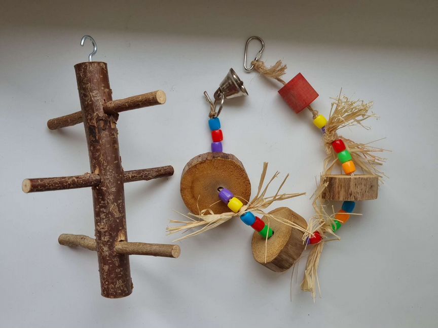 Игрушки для попугая новые