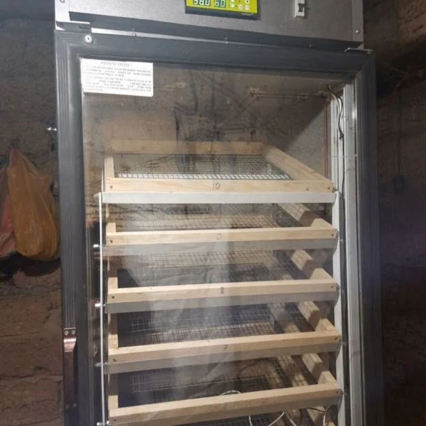 Инкубатор для яиц автоматический бу