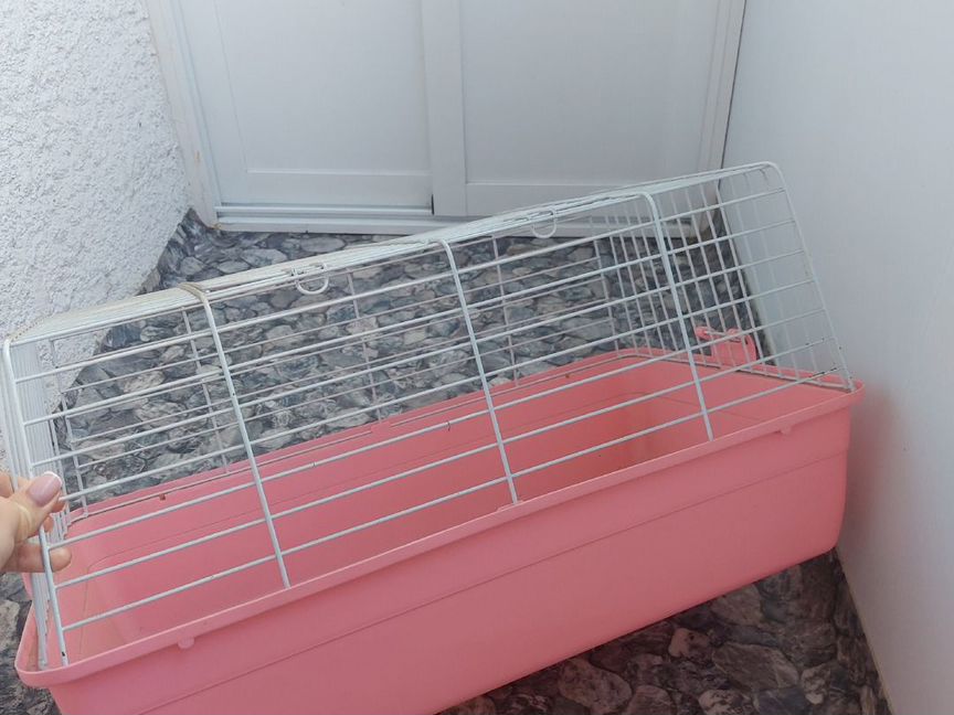 Продаю клетку для питомца