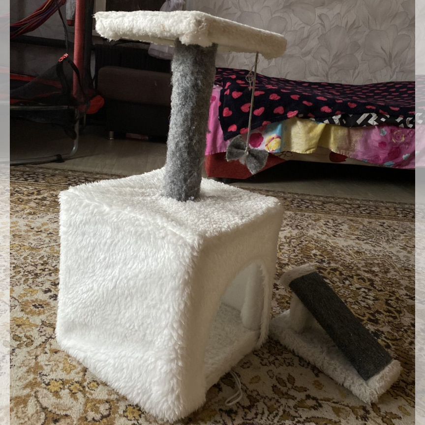 Когтеточка с домиком бу