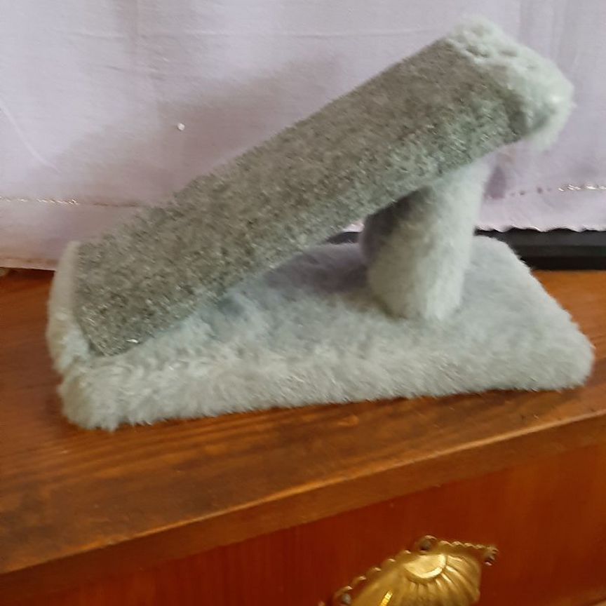 Когтеточка для кошек