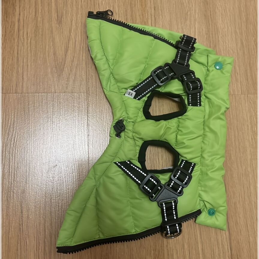 Жилетка для маленькой собаки