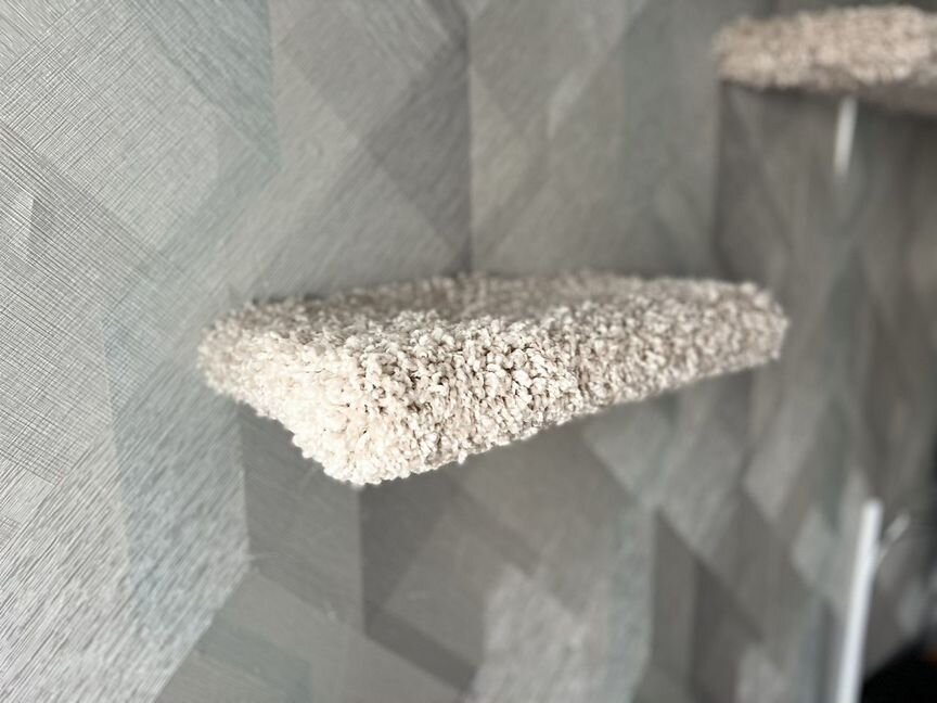 Полка для кошек