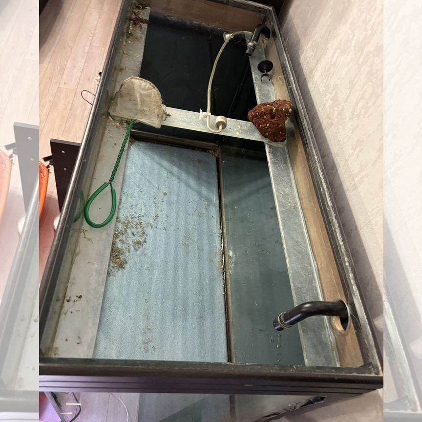 Аквариум и тумба