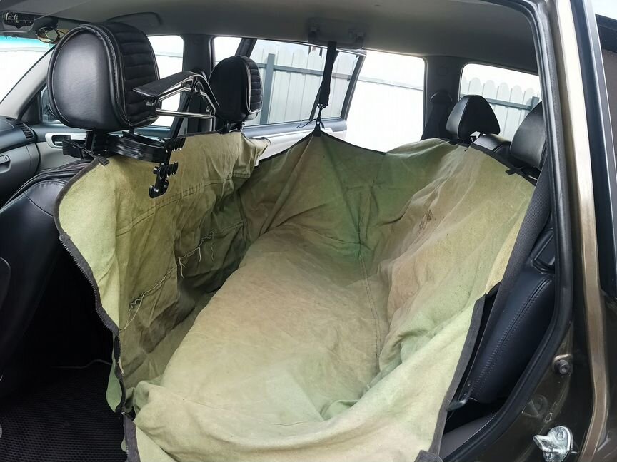 Гамак для перевозки собак в автомобиле