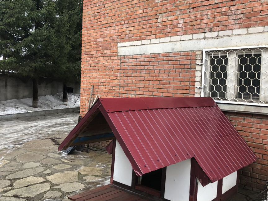 Утепленная будка для крупной собаки