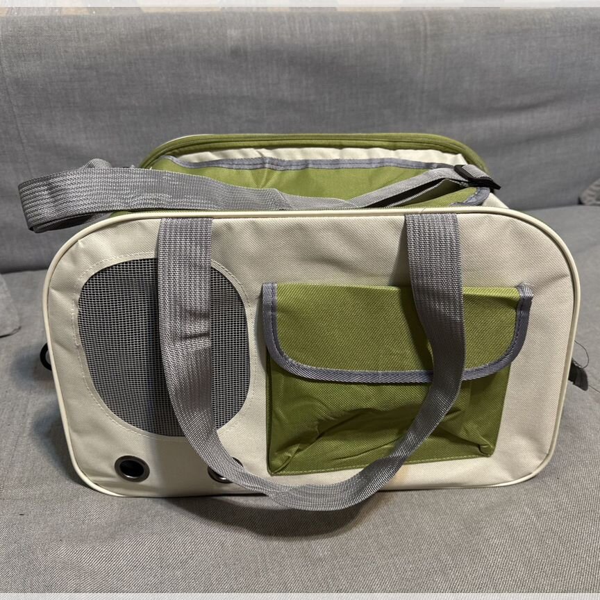 Переноска для собак и кошек