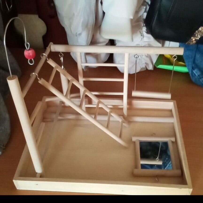 Игровая площадка для попугая