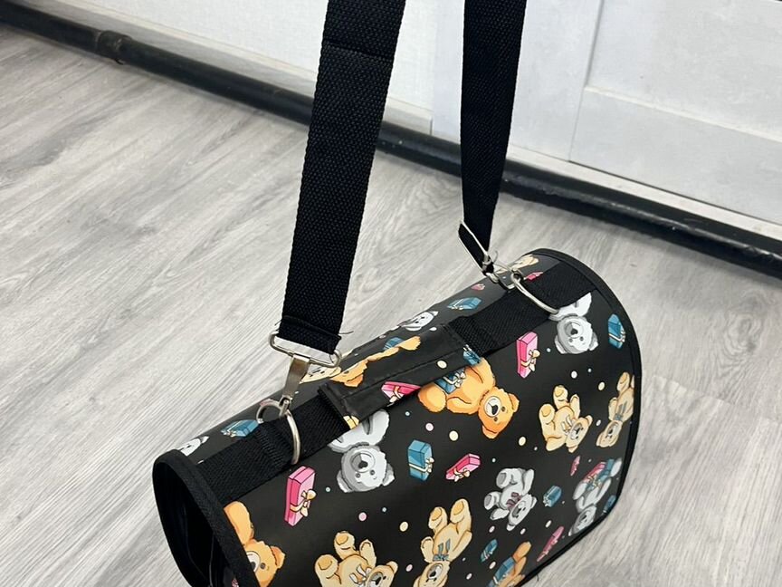 Переноска для собак и кошек