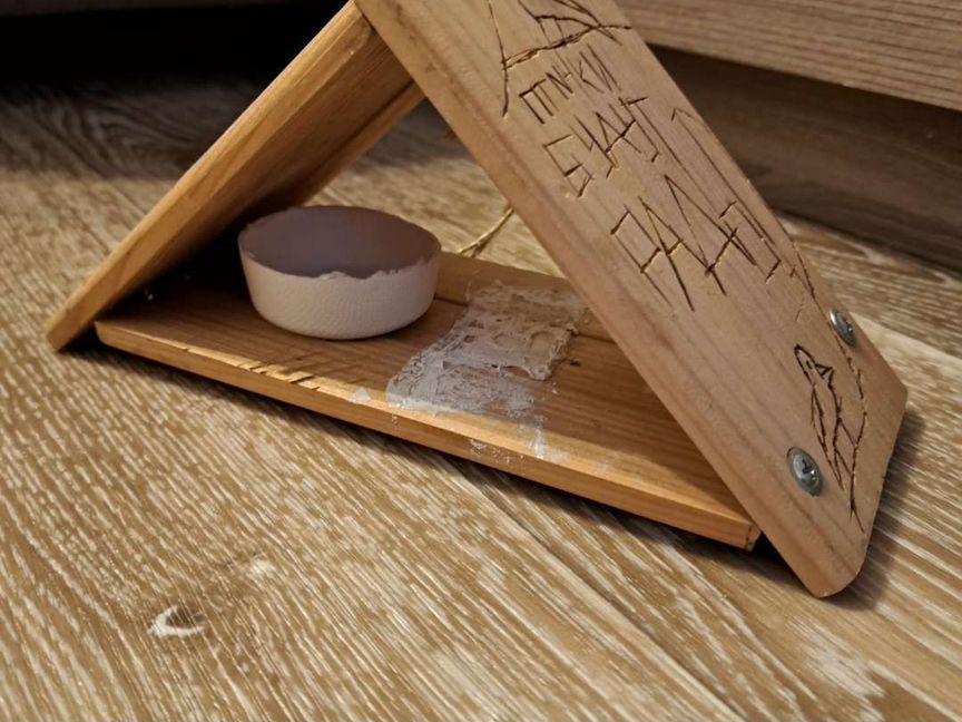 Деревянный скворечник для мелких птиц