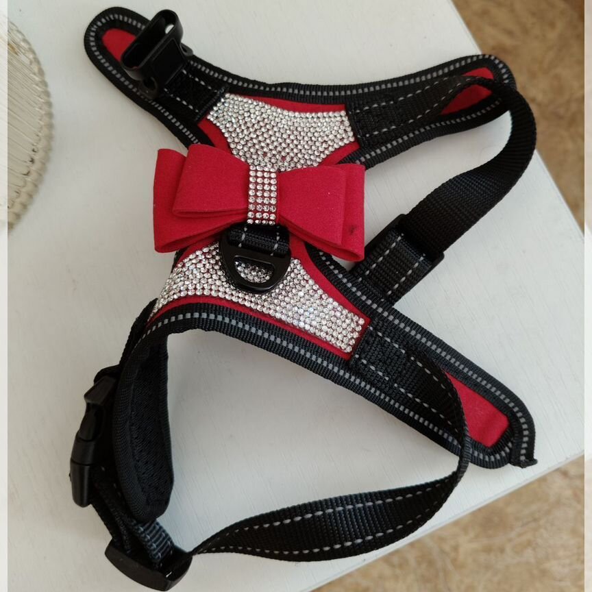 Шлейка для собаки