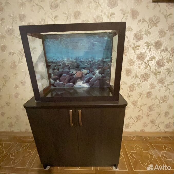 Аквариум 90л с тумбой бу
