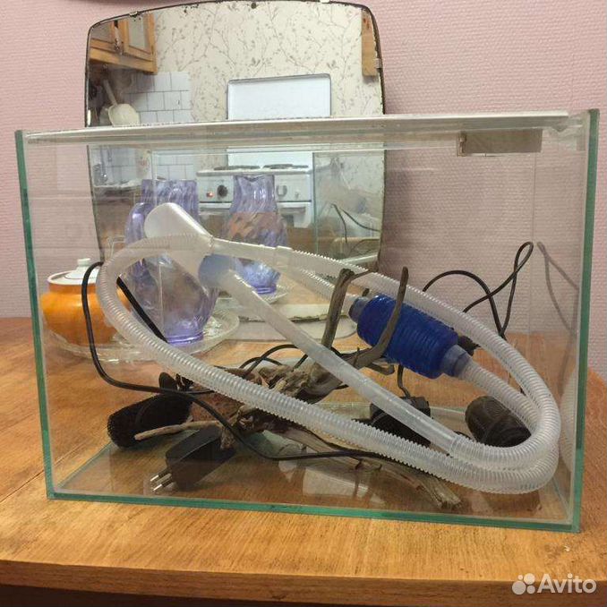 Аквариум и нужности для рыбок