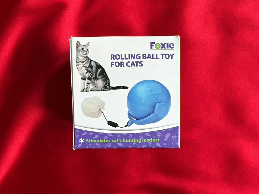 Интерактивная игрушка для кошки катающийся шар
