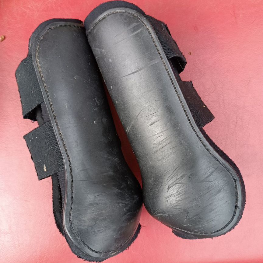 Ногавки для лошади