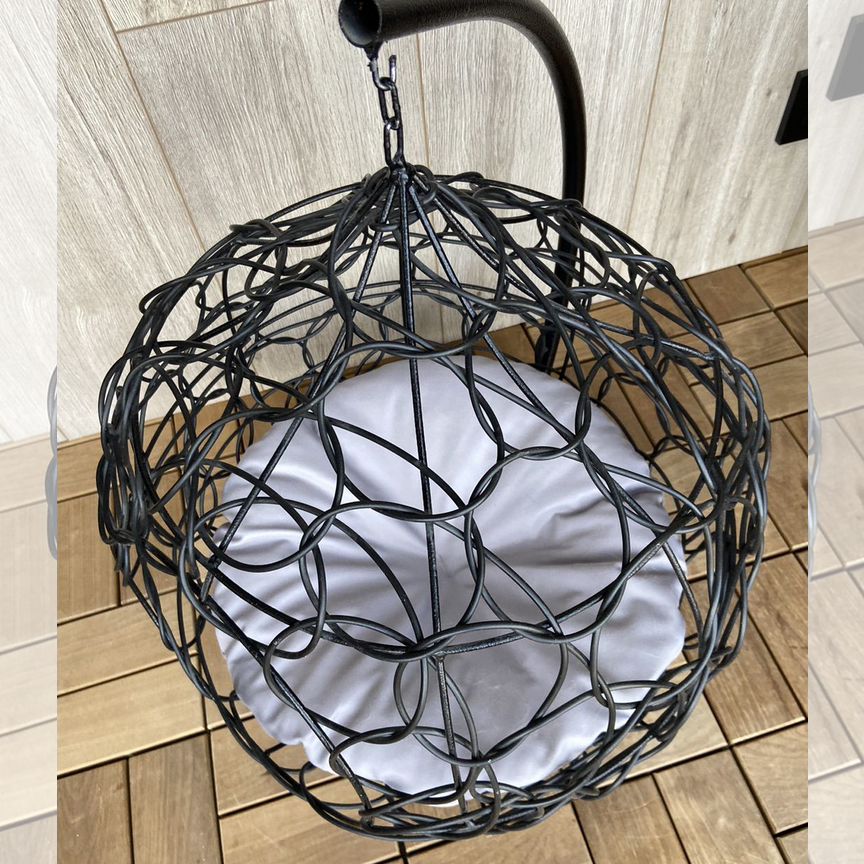 Лежанка подвесная