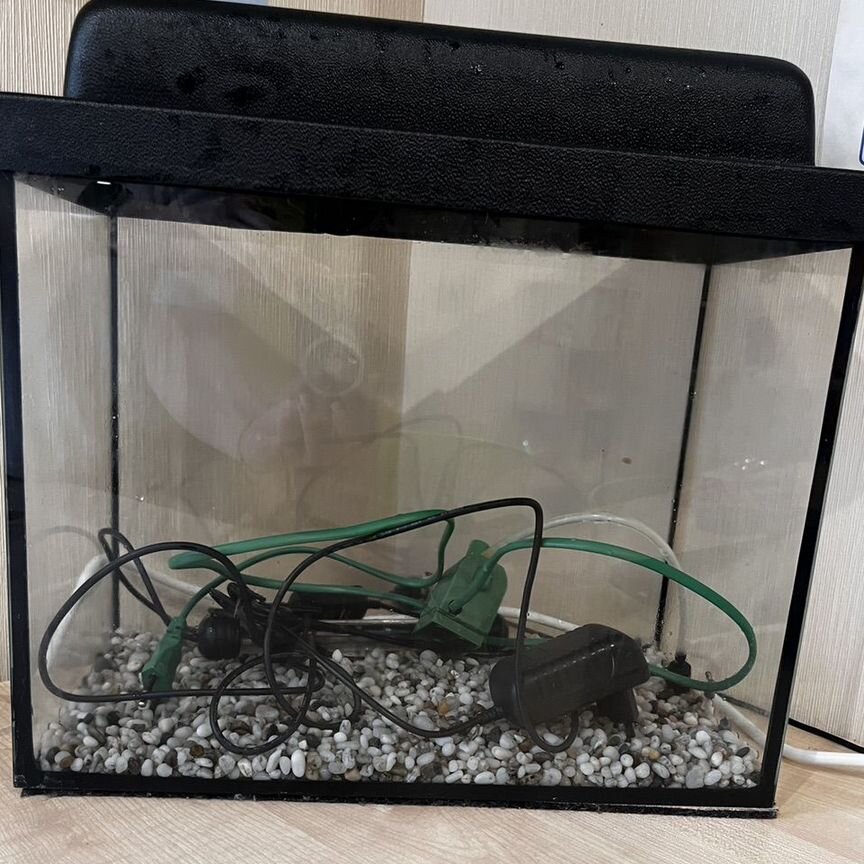 Продам аквариум 20 литров