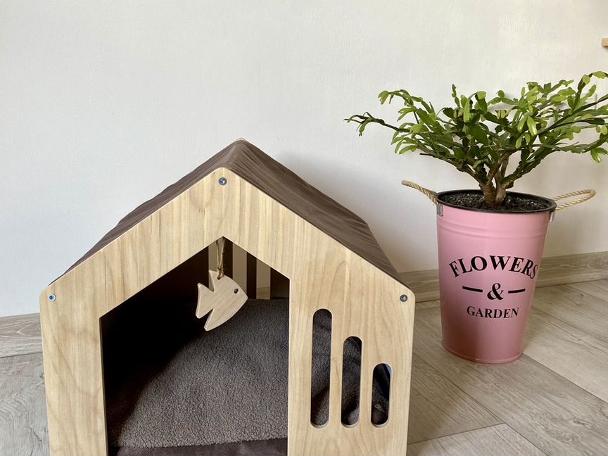 Домик, будка, лежанка для кошки, собаки, щенка