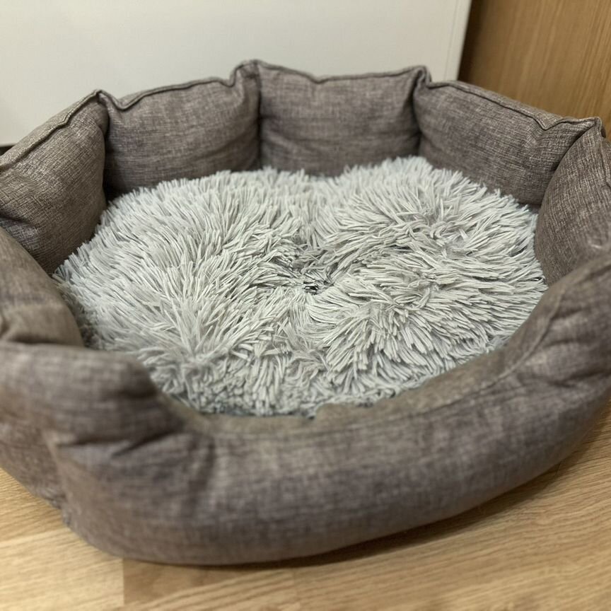 Лежанка для кошки