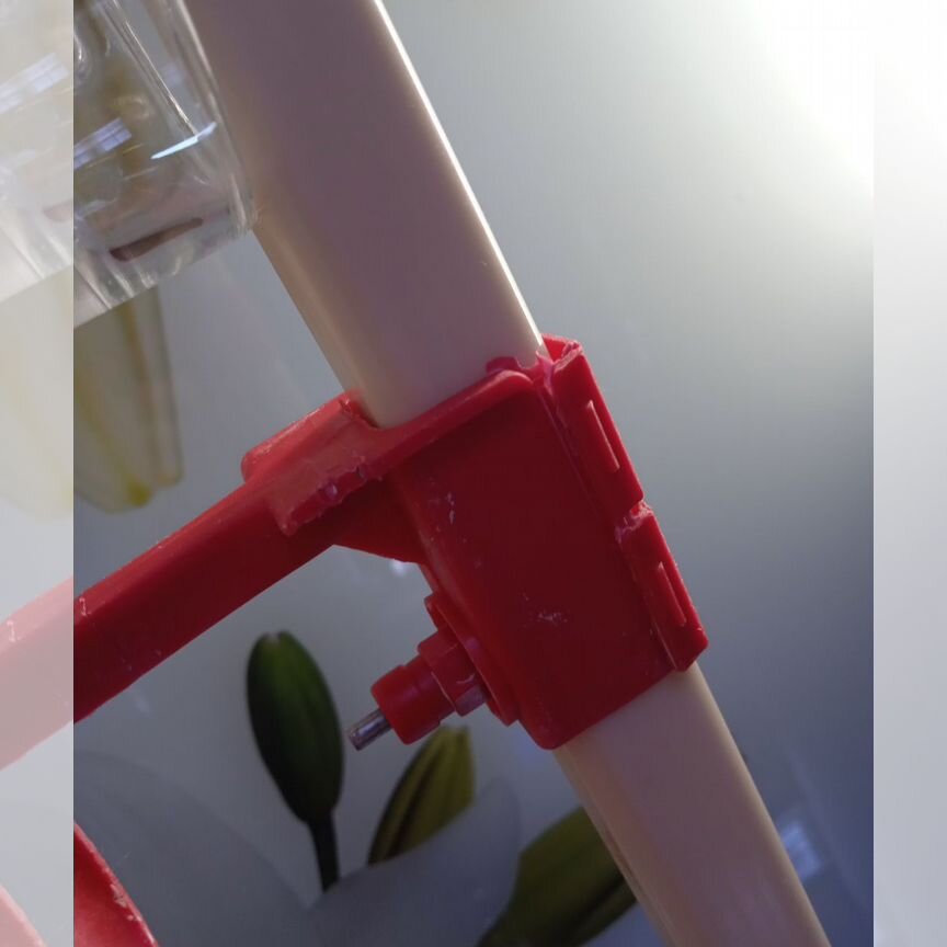 Поилки для кур