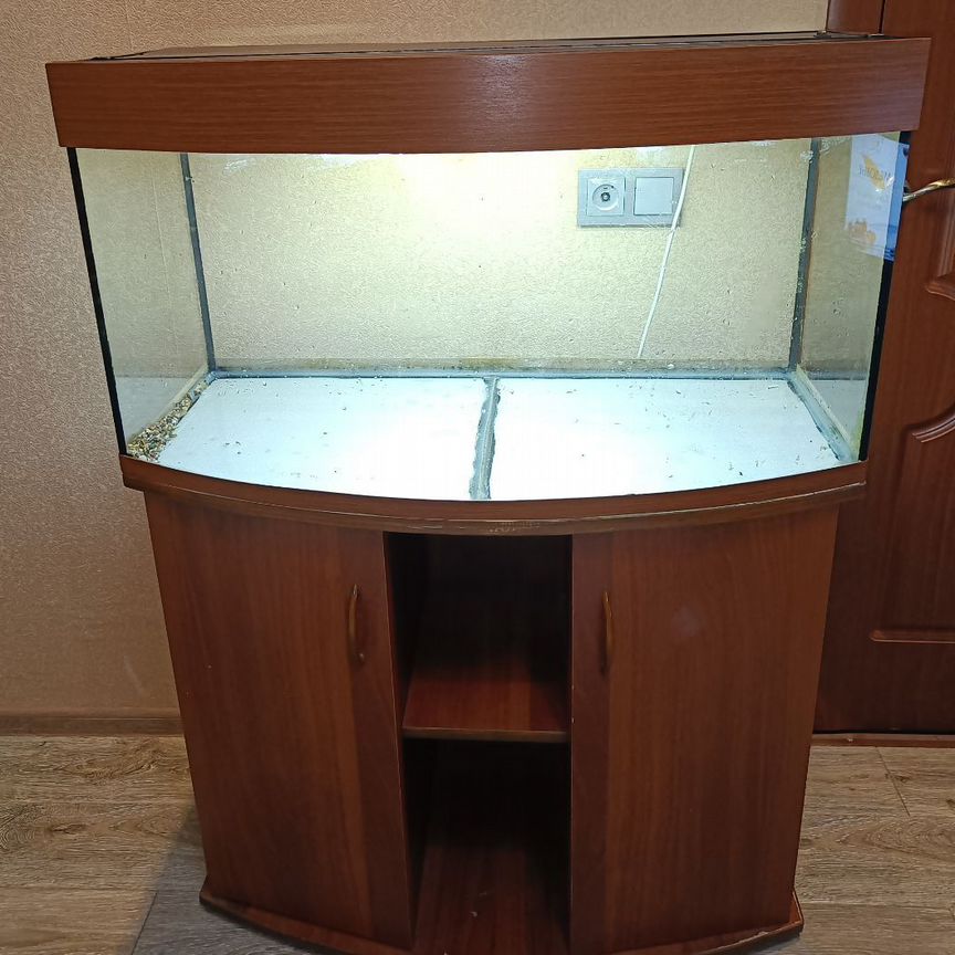 Аквариум с тумбой бу
