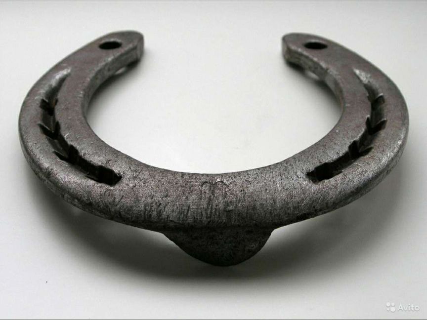 Подковы с лошади б/у и новые