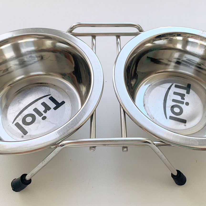 Миска на подставке триол 2х0,8 л металл