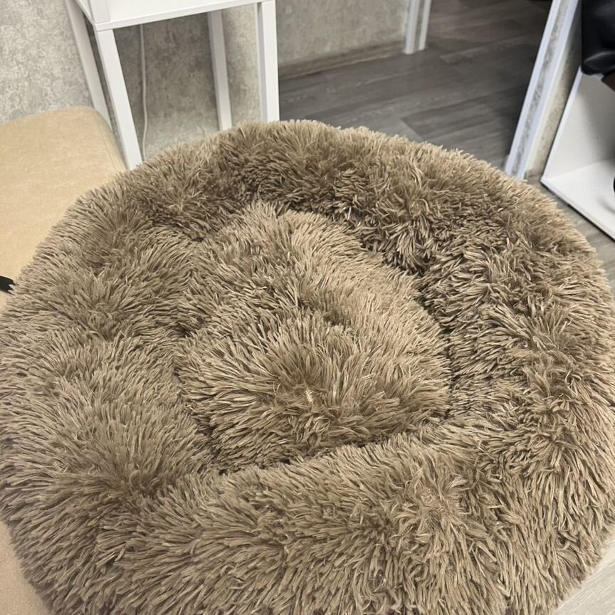 Лежанка для собак и кошек