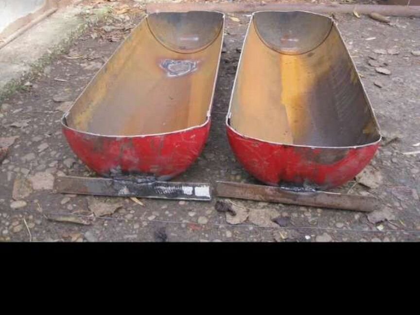 Корыто, кормушка