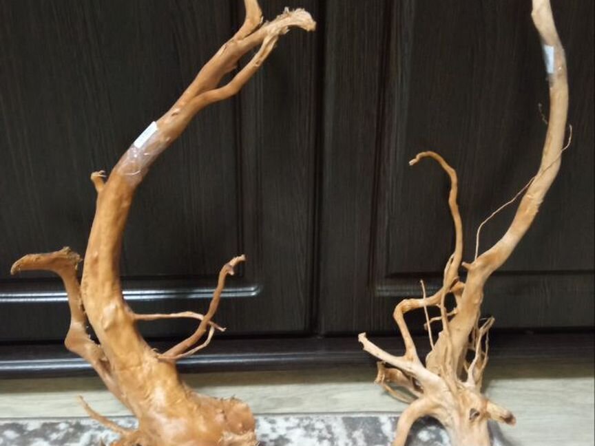Коряга в аквариум Сакура