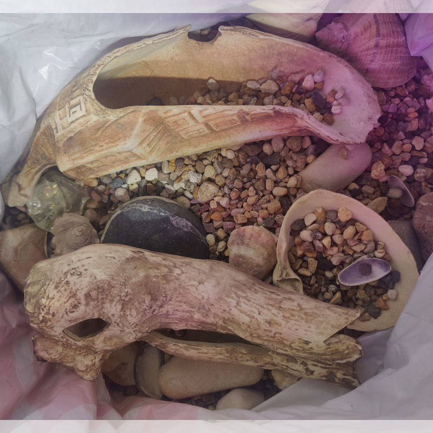 Гравий с декором для аквариума