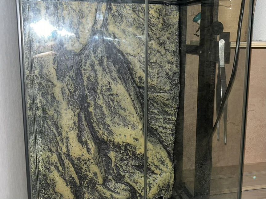 ExoTerra Террариум + Светильник и др